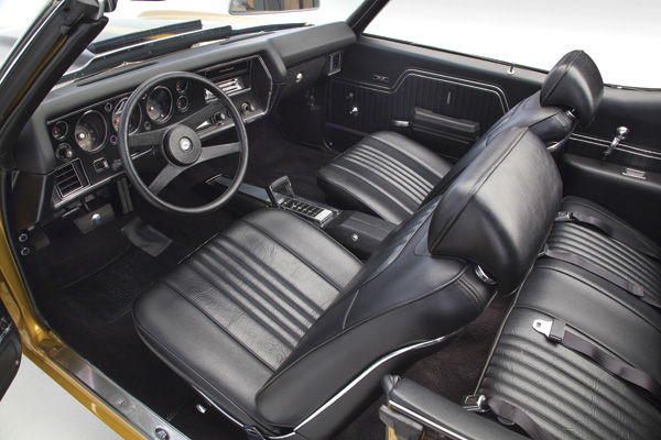 Distinctive Industries - 1971-72 Chevelle Coupe Interior Kit with ...